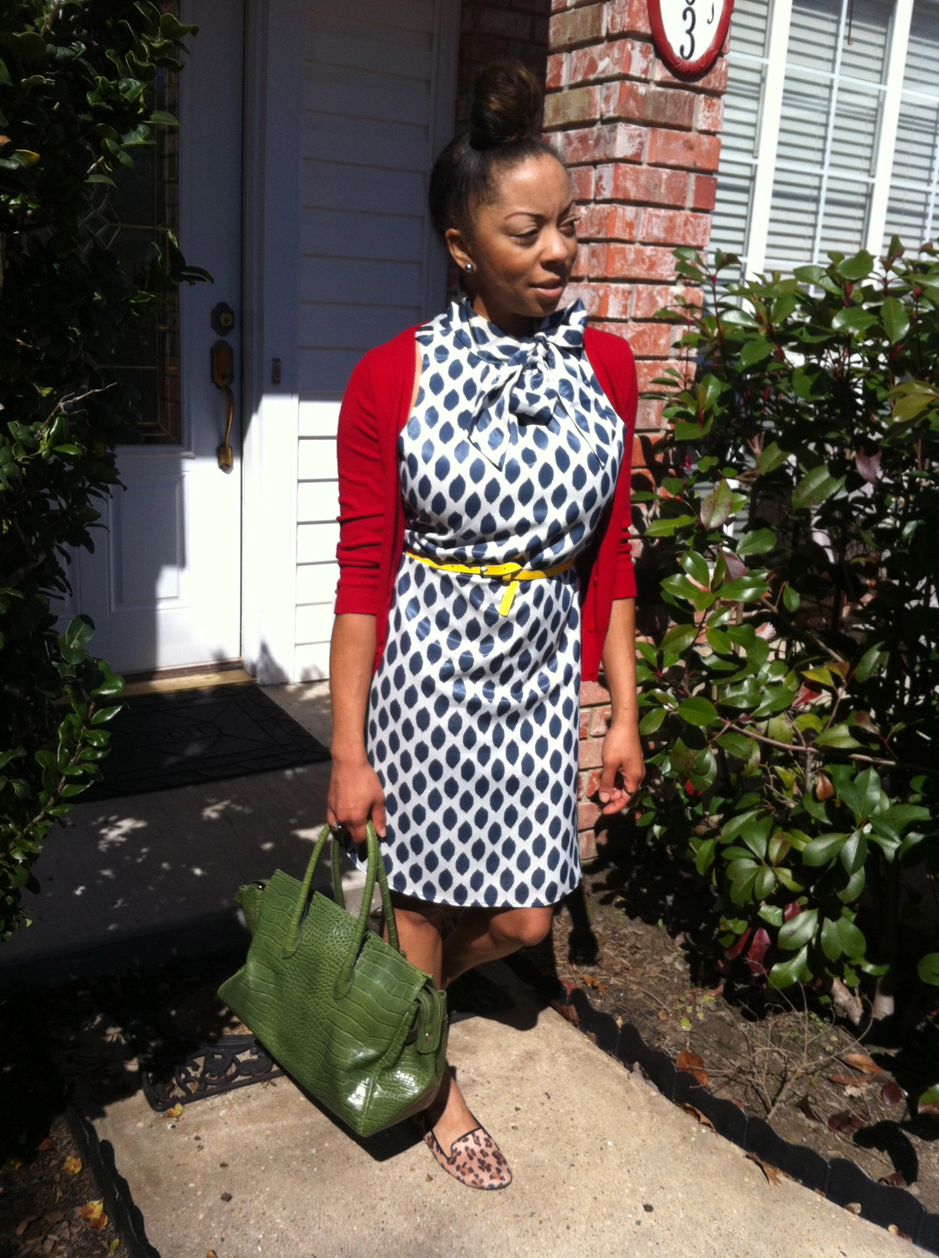 Nothing2Wear: 5 Ways to Wear a Pop of Color - Catenya McHenry